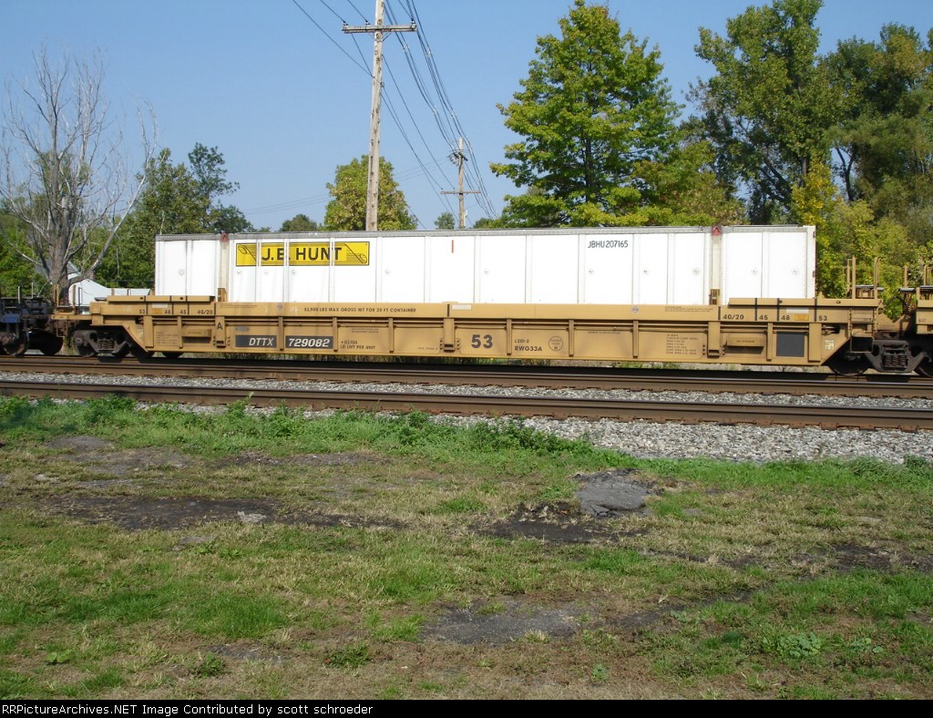 DTTX Double Stackcar 729082A w/JBHU Container 207165 EB